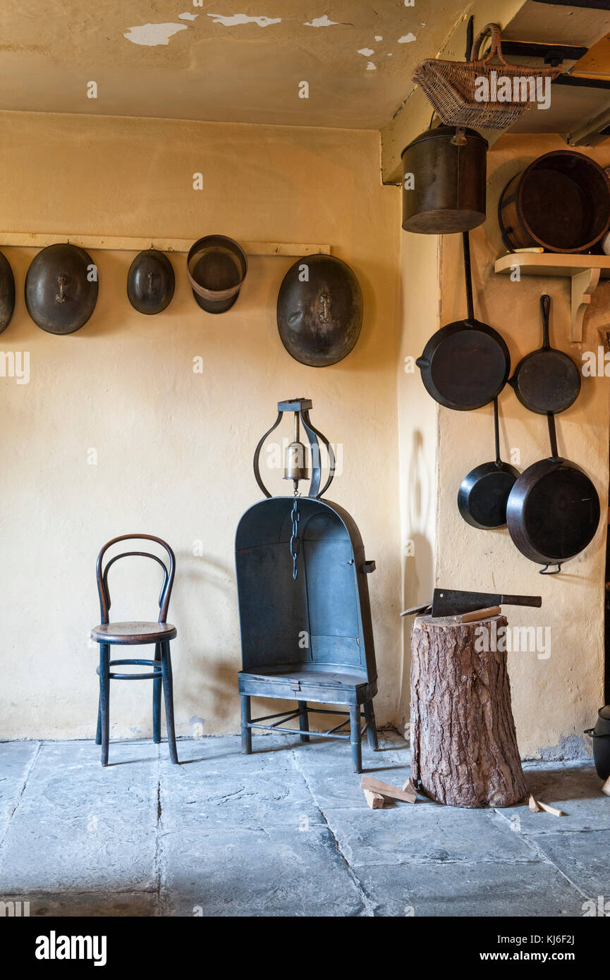The Judge's Lodging, Presteigne, Powys. A museum of Victorian life ...