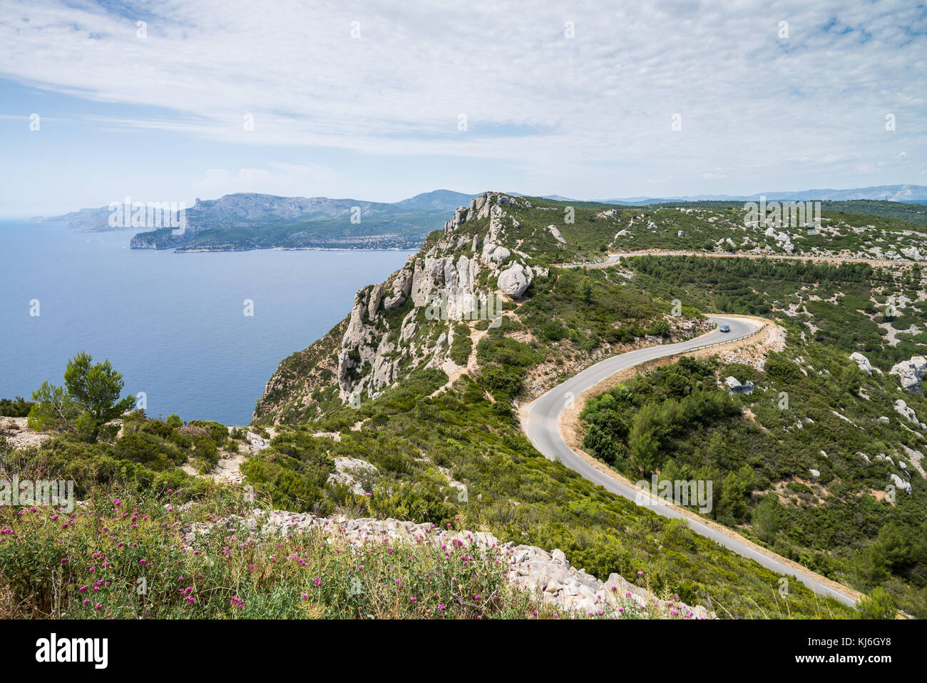 Aerial view of the landscape and Cassis, Provence, France, Europe Stock ...