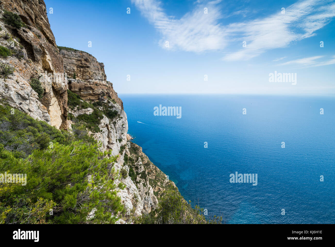 Aerial view of the landscape and Cassis, Provence, France, Europe Stock ...