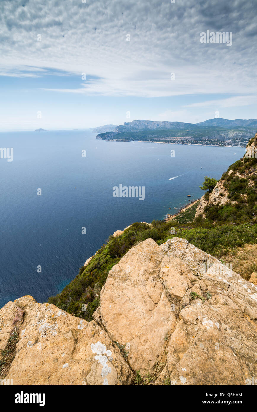 Aerial view of the landscape and Cassis, Provence, France, Europe Stock ...