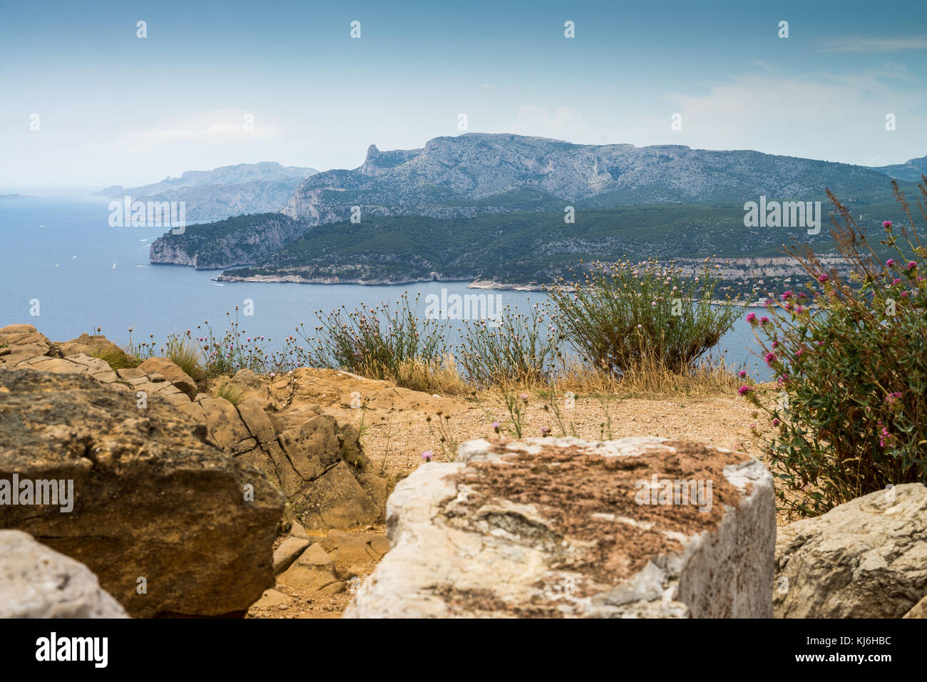 Aerial view of the landscape and Cassis, Provence, France, Europe Stock ...