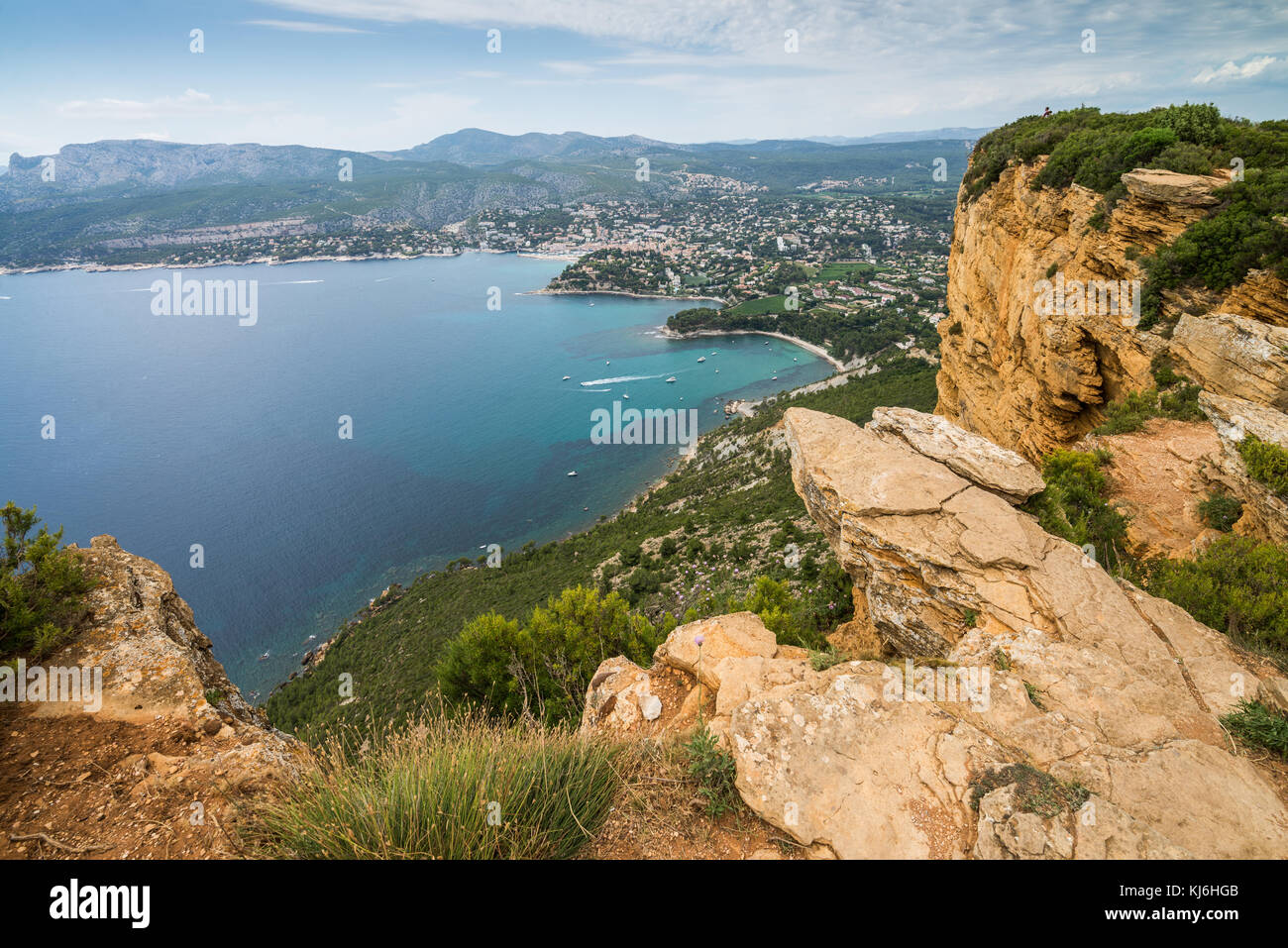 Aerial view of the landscape and Cassis, Provence, France, Europe Stock ...