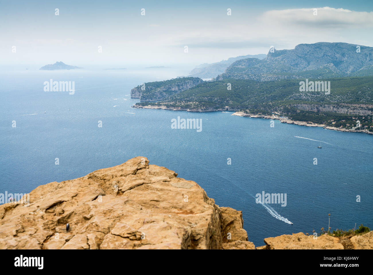 Aerial view of the landscape and Cassis, Provence, France, Europe Stock ...