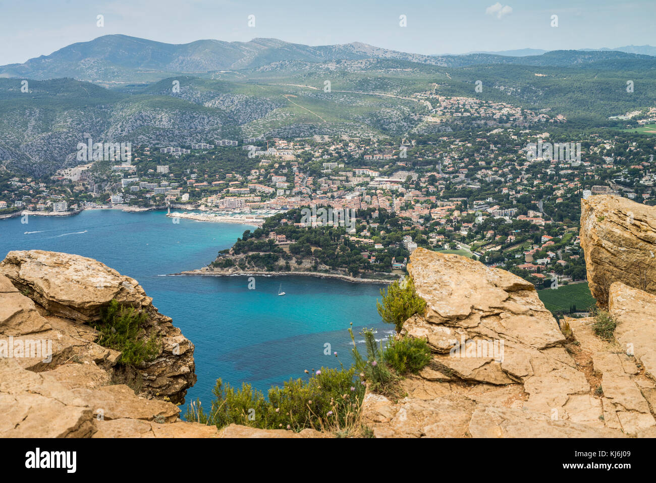 Aerial view of the landscape and Cassis, Provence, France, Europe Stock ...