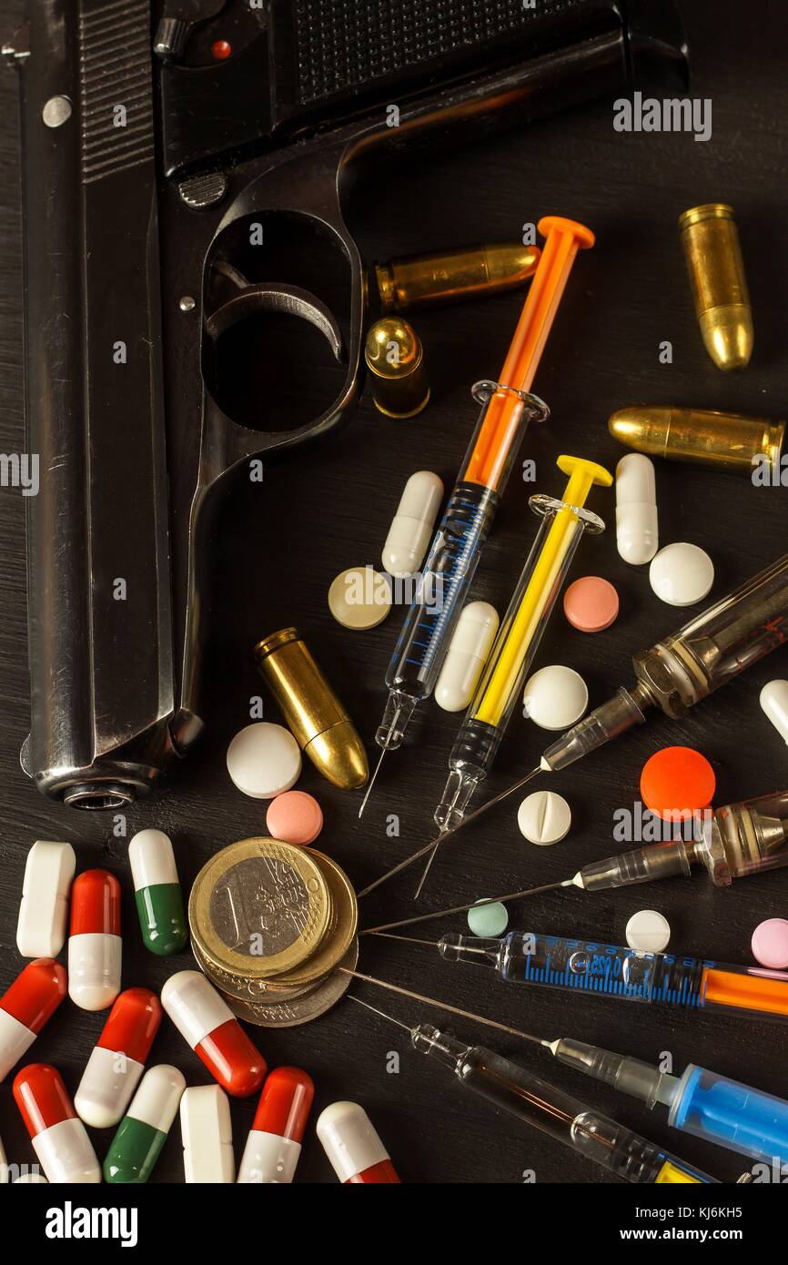 Narcotics drugs on table hi-res stock photography and images - Alamy
