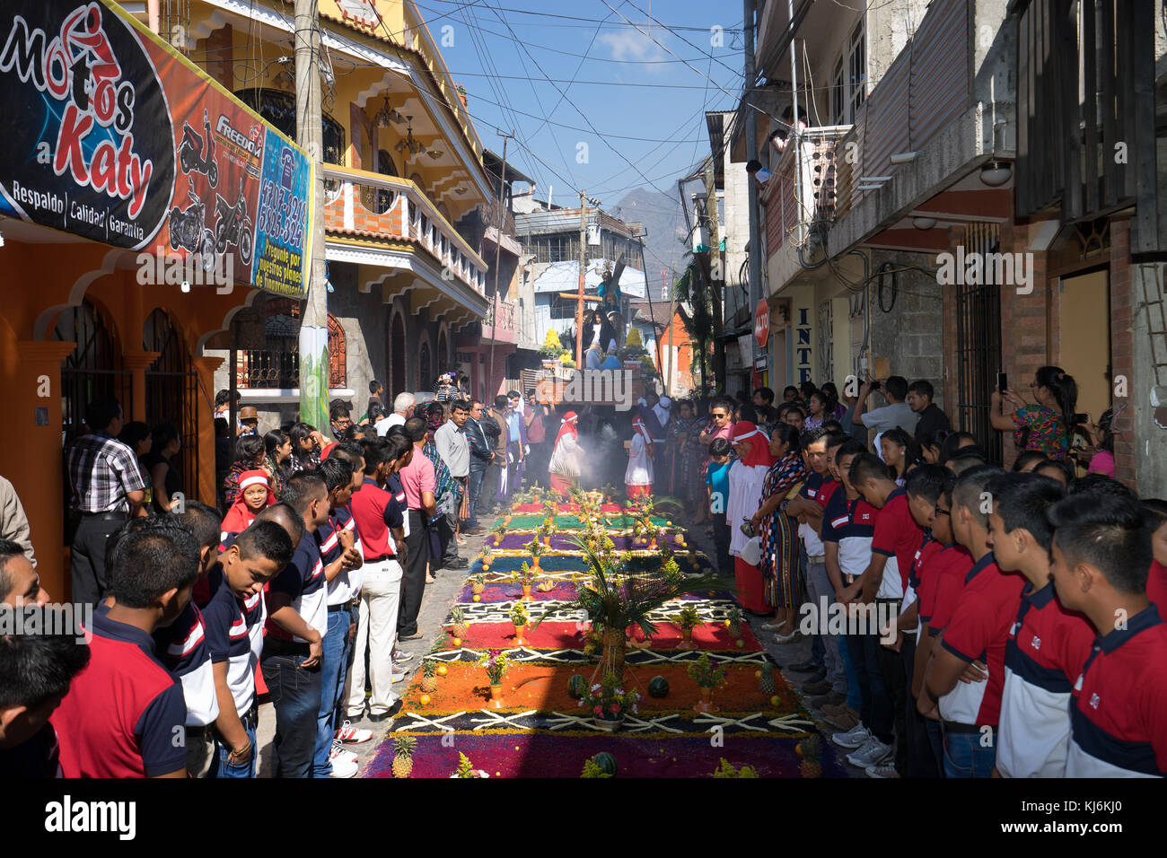 Guatemala semana santa atitlan hi-res stock photography and images - Alamy