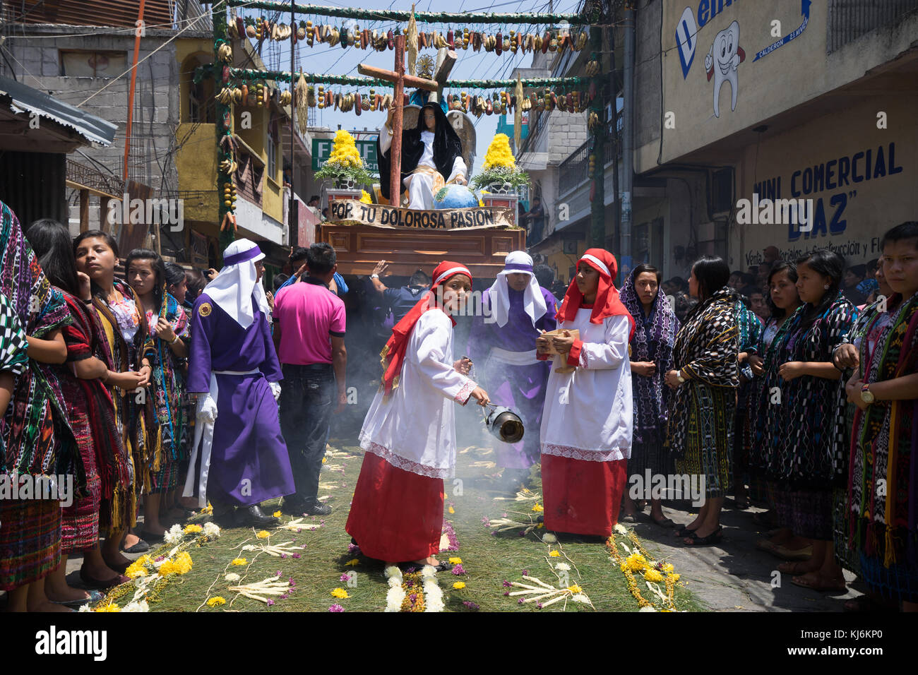 Guatemala semana santa atitlan hi-res stock photography and images - Alamy