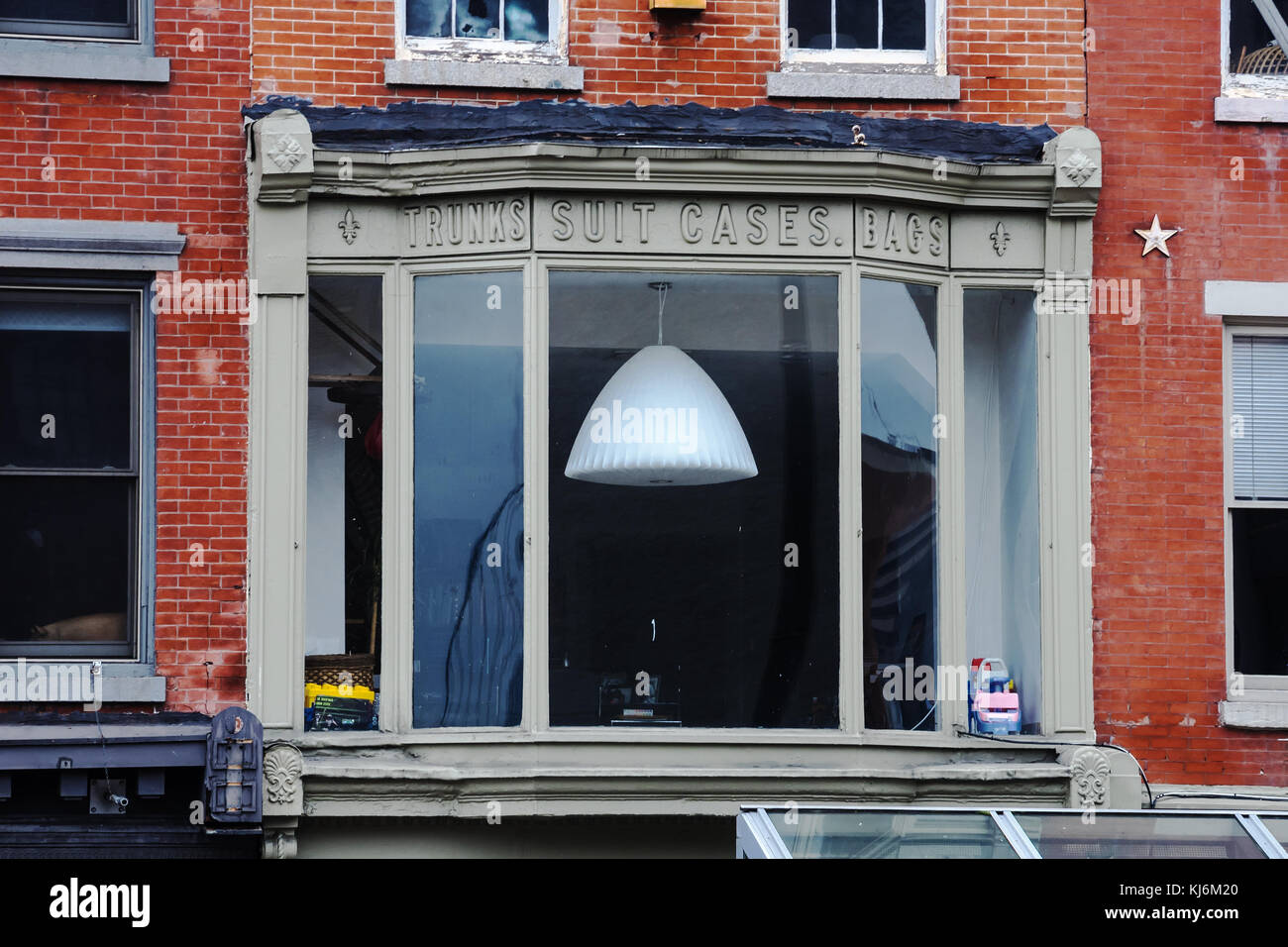 Window of old city building, Philadelphia, Pennsylvania, USA Stock ...