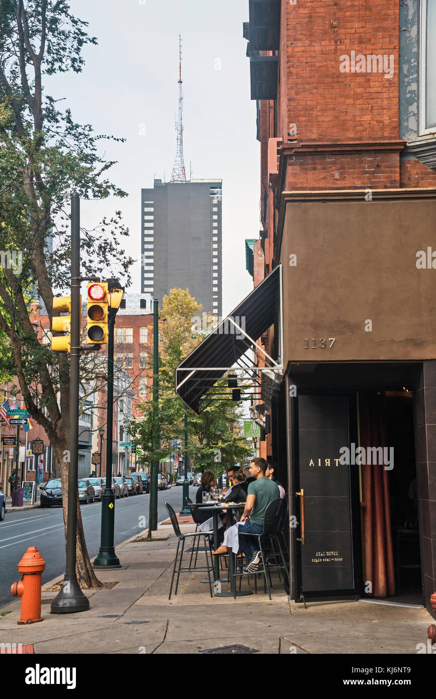 Cafe in Old City, Philadelphia, Pennsylvania, USA Stock Photo - Alamy