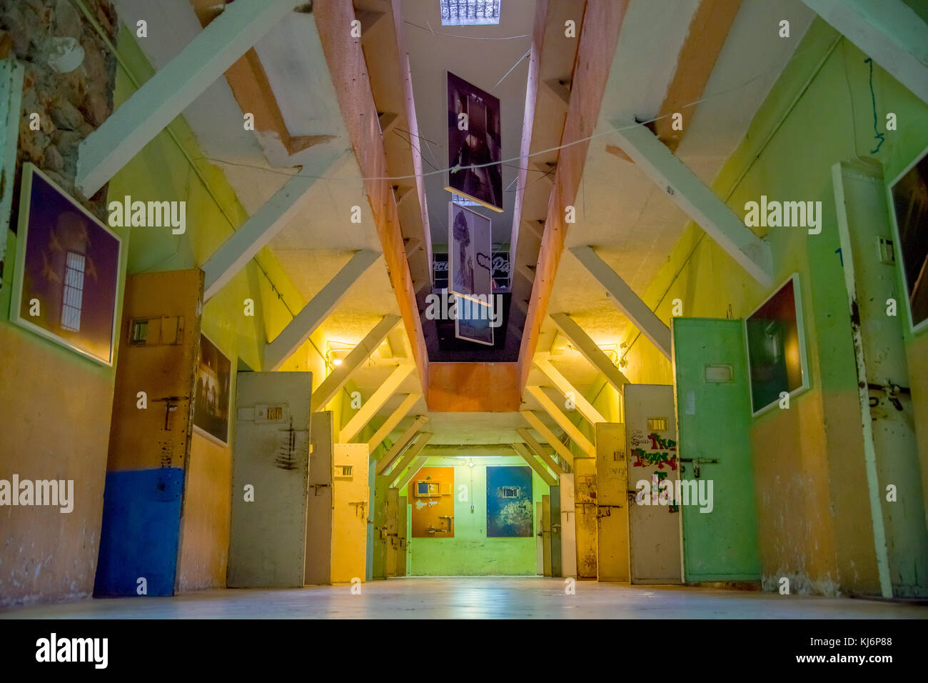 Prision cells hi-res stock photography and images - Alamy