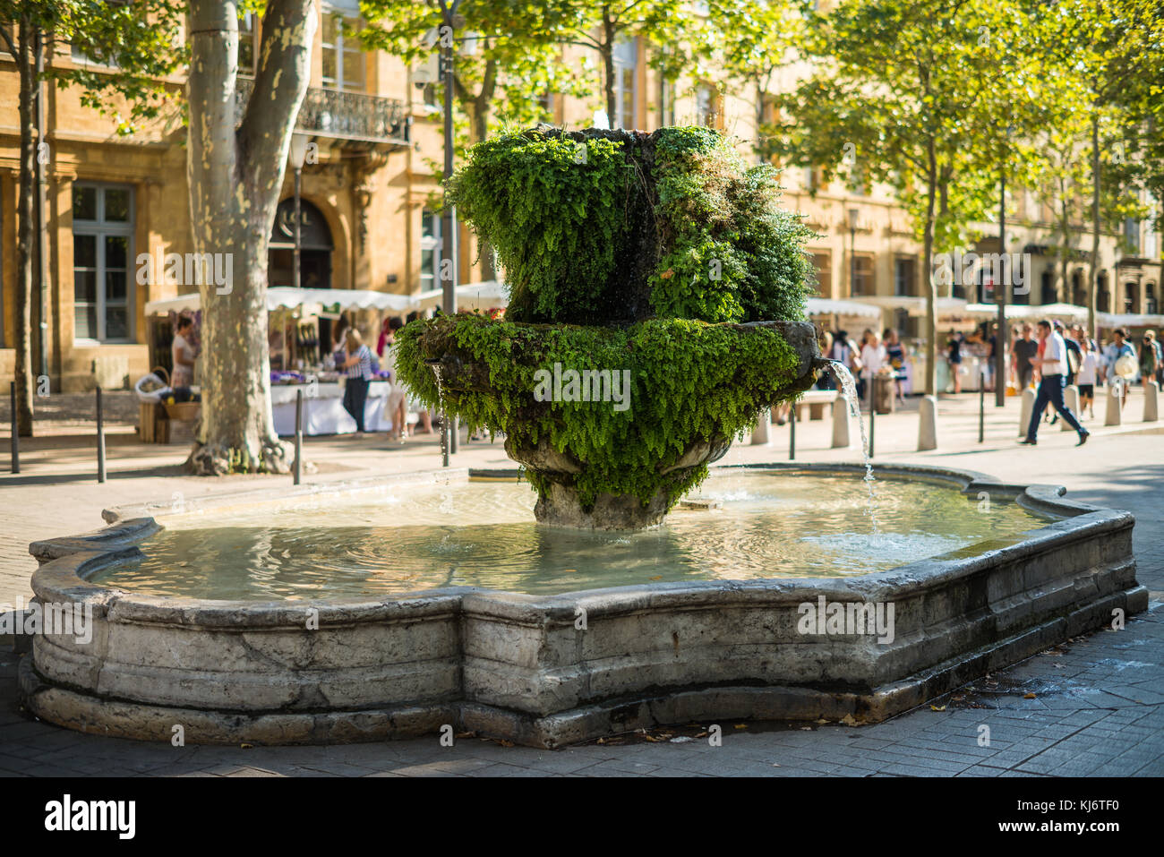 fountain of nine canons, the course Mirabeau, Aix en Provence, Bouches ...