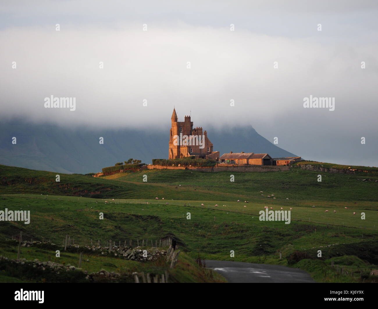 Ireland classiebawn castle hi-res stock photography and images - Alamy
