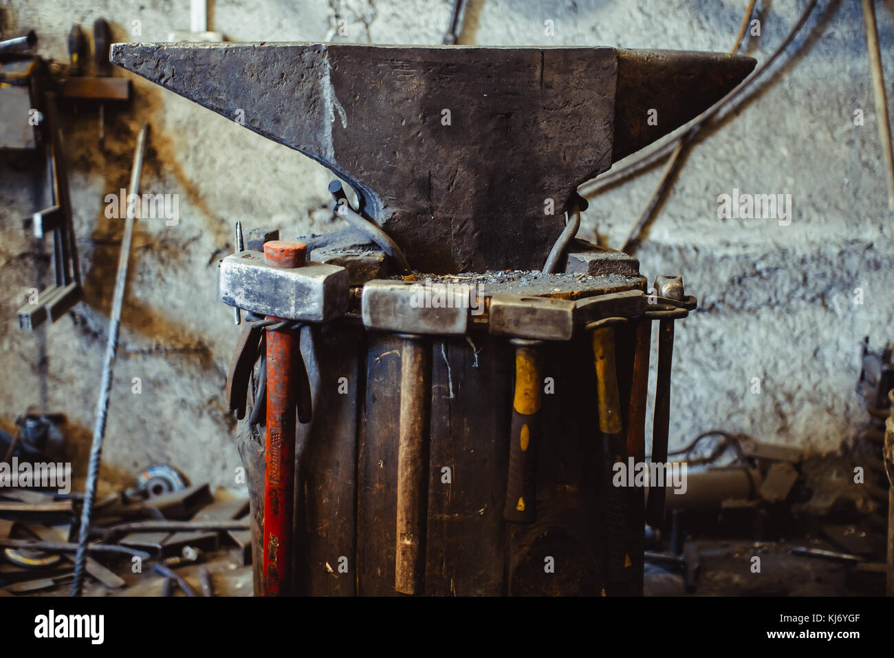 high precision hot forging product, automotive part production by hot ...