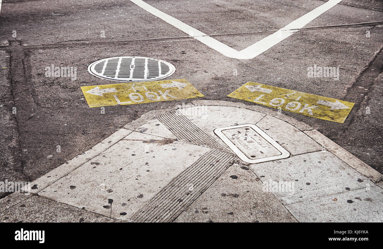 Pedestrian crossing look left sign hi-res stock photography and images ...