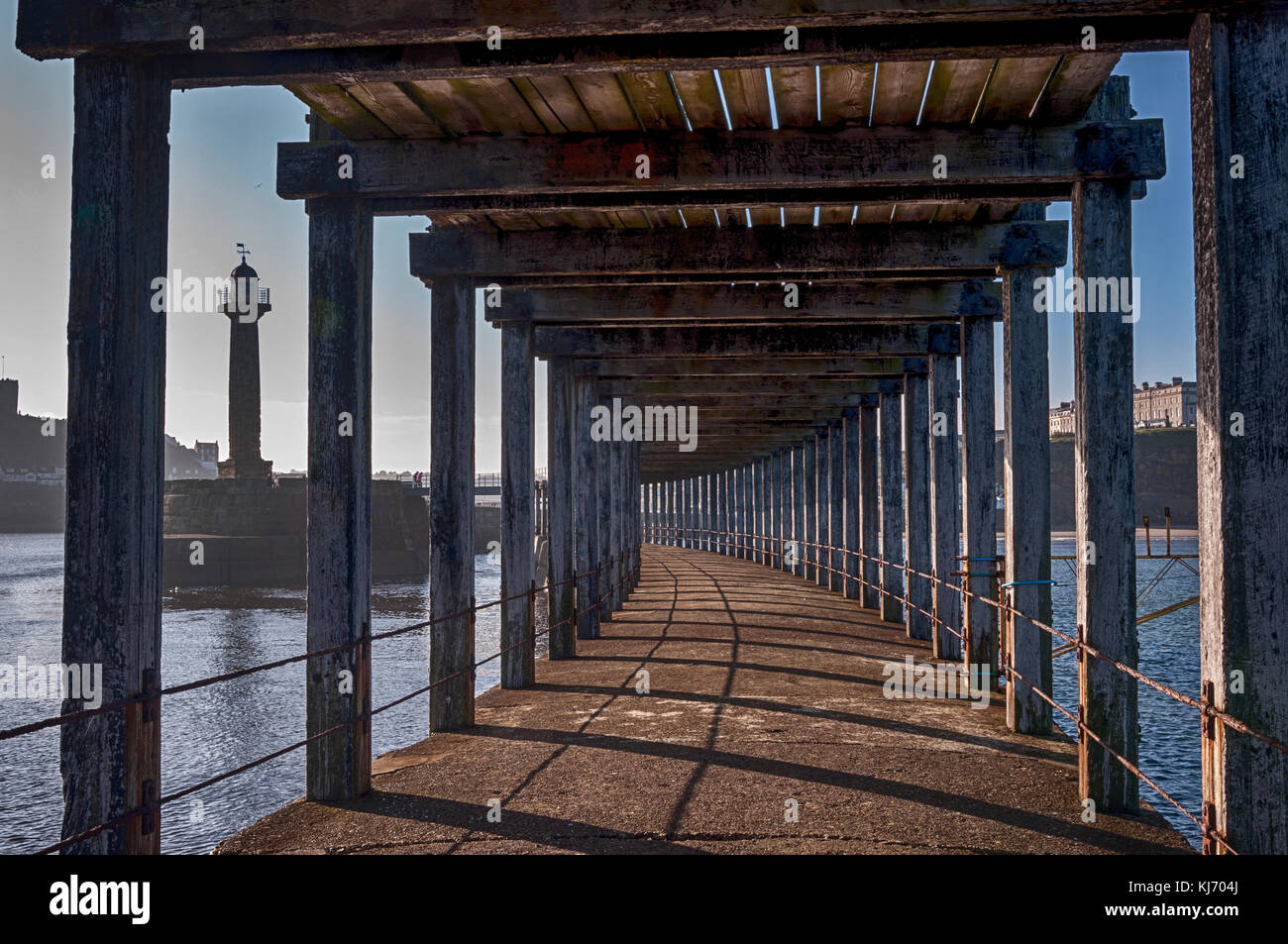 Harbour structure hi-res stock photography and images - Alamy