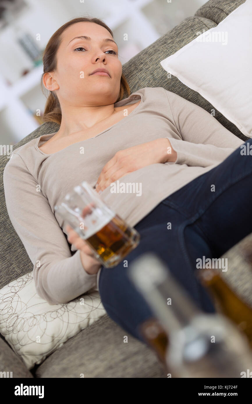 Drunkwoman hi-res stock photography and images - Alamy Drunkwoman hi-res stock photography and images - Alamy