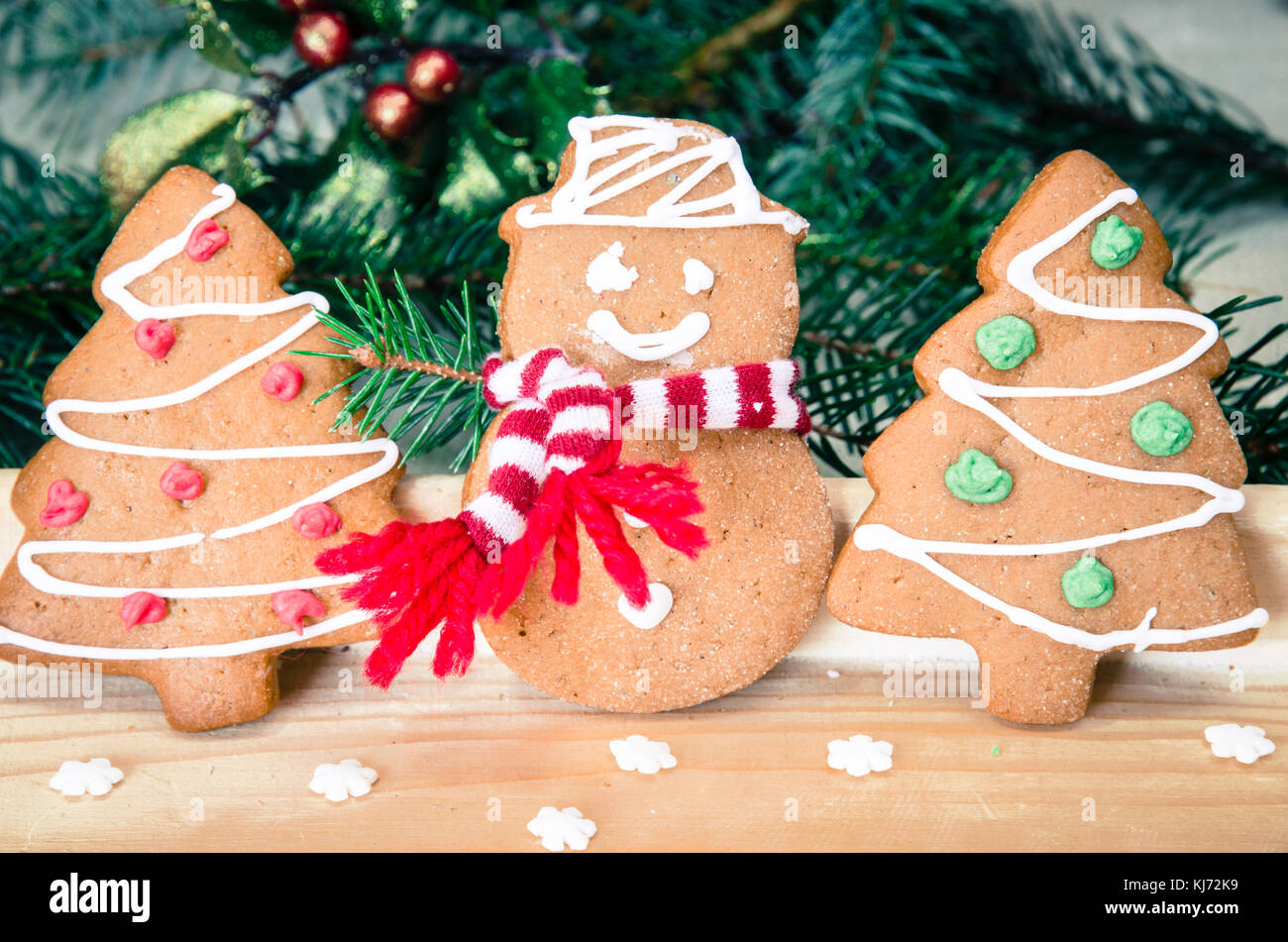 baked snowman and tree from gingerbread greeting card Stock Photo - Alamy