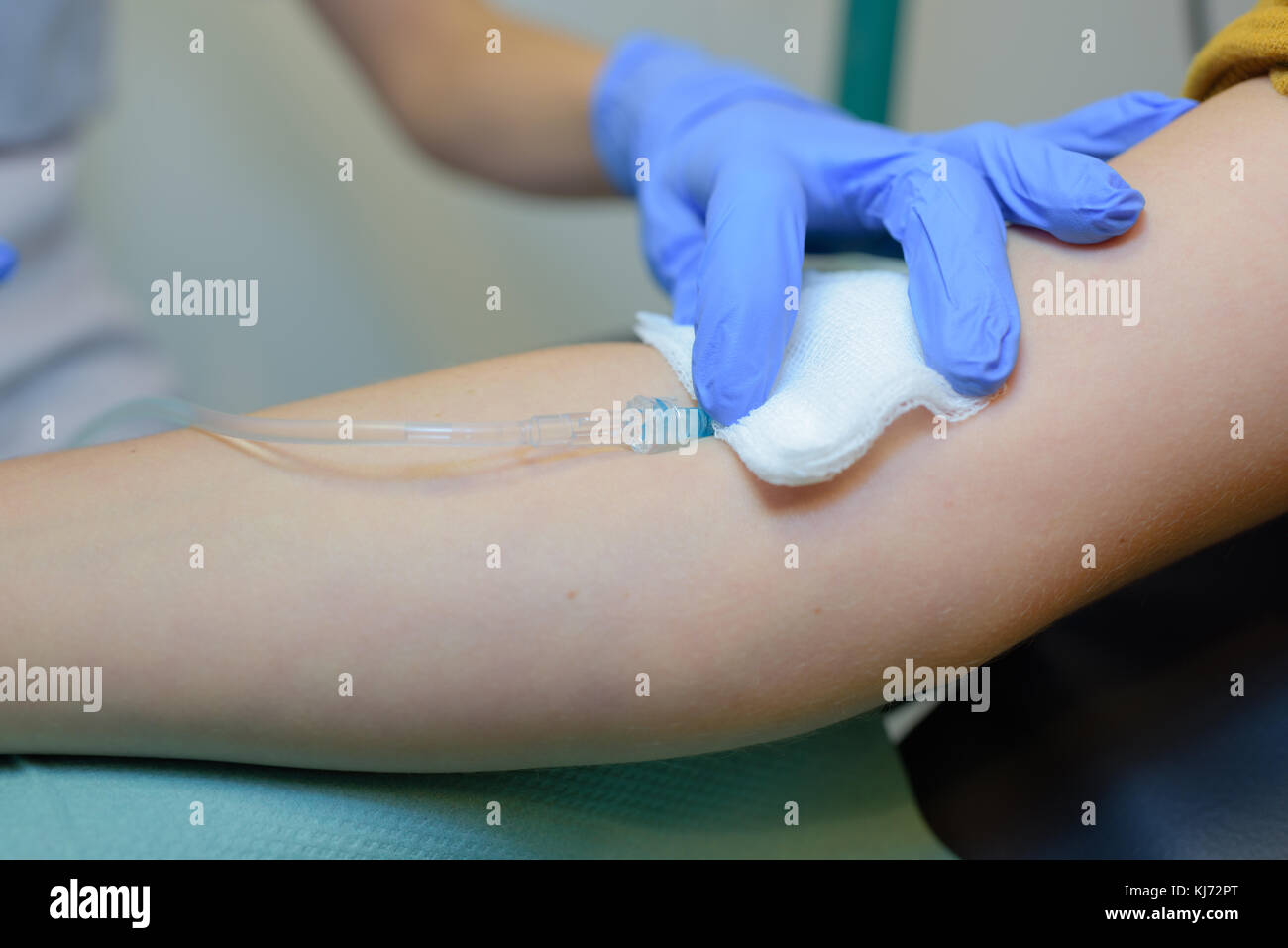 Via Connecting Tube Vials