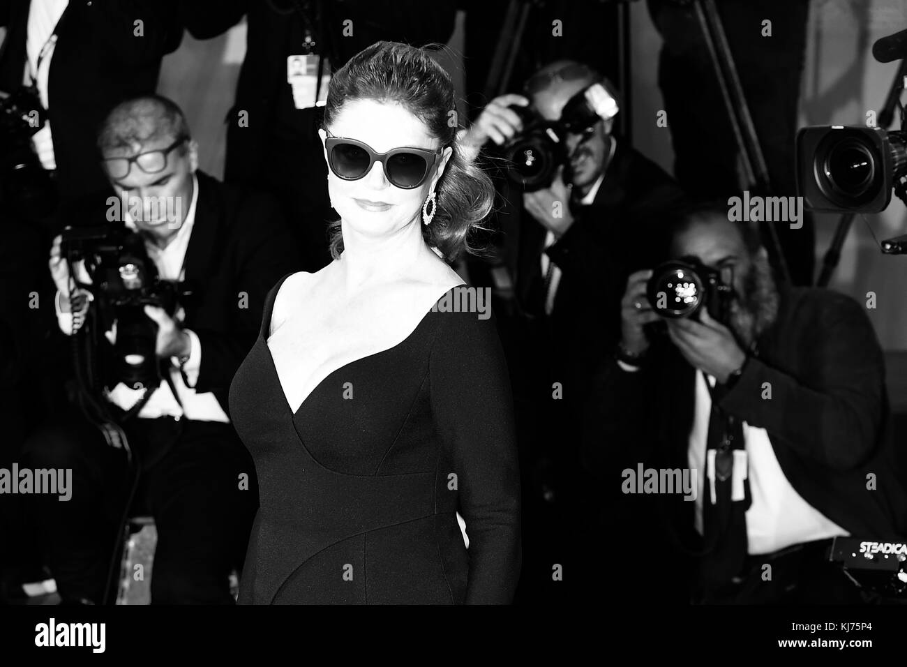 Actress susan sarandon Black and White Stock Photos & Images - Alamy