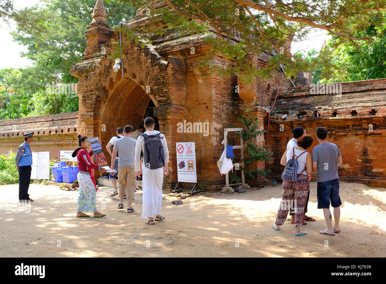 Tourists at Temple Complex in Bagan, Myanmar Stock Photo - Alamy
