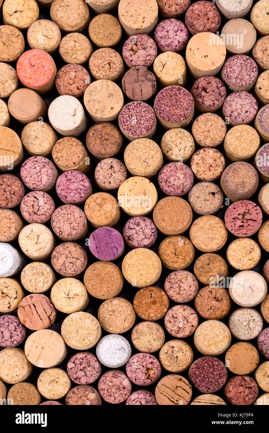 wine corks background Stock Photo - Alamy