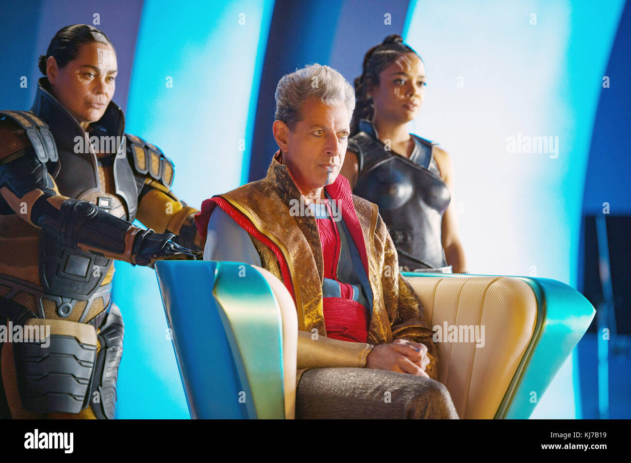 THOR: RAGNAROK, l-r: Rachel House as Topaz, Jeff Goldblum as ...