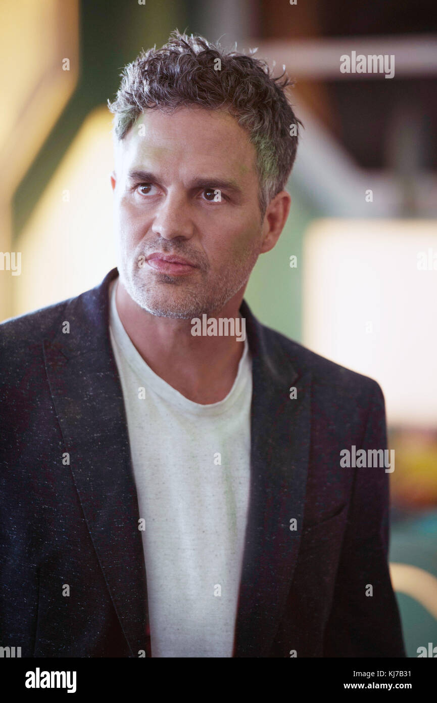 THOR: RAGNAROK, Mark Ruffalo as Bruce Banner, 2017. ph: Jasin Boland ...