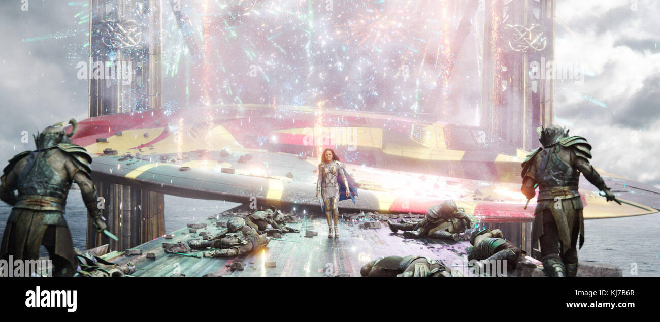 THOR: RAGNAROK, Tessa Thompson as Valkyrie (center), 2017. © Marvel ...