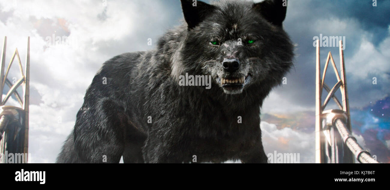 THOR: RAGNAROK, Fenris Wolf, 2017. © Marvel / © Walt Disney Studios ...