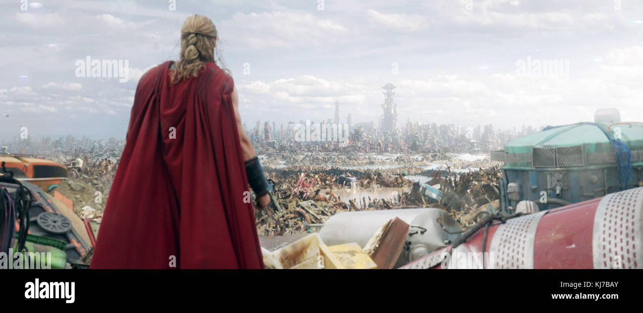 THOR: RAGNAROK, Chris Hemsworth as Thor, 2017. © Marvel / © Walt Disney ...