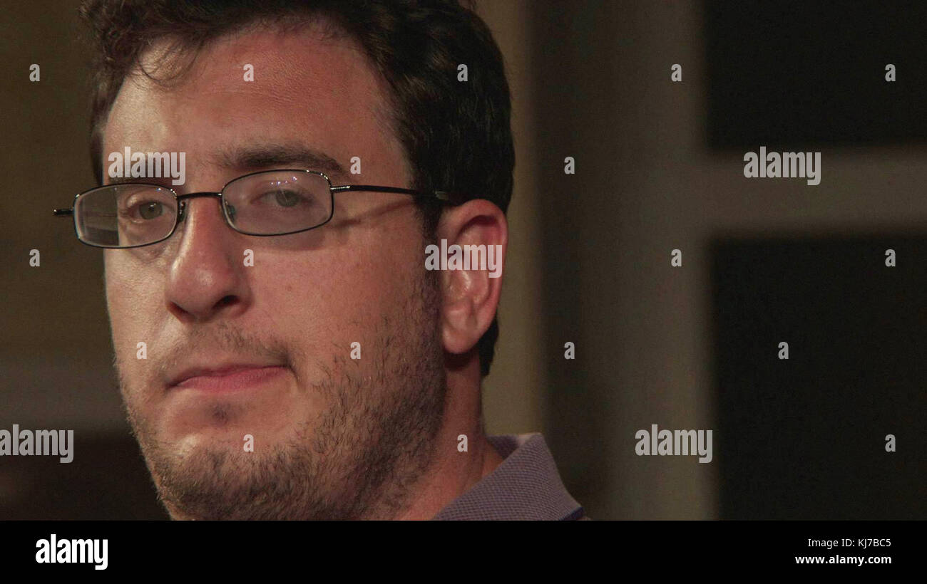 TORMENTING THE HEN, Dave Malinsky, 2017. © Factory 25 / courtesy ...