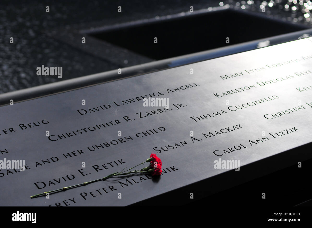NEW YORK CITY - NOV 27: NYC's 9/11 Memorial at World Trade Center ...