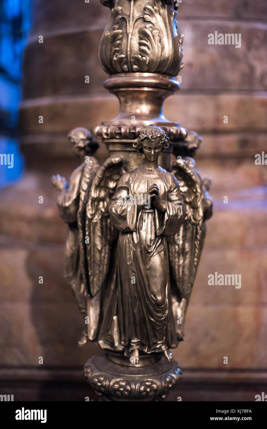Close-up of angel figurines, Church of the Holy Sepulchre, Old City ...