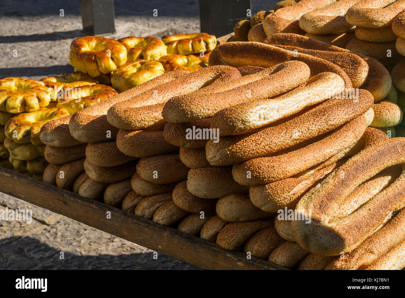 Israel food cart hi-res stock photography and images - Alamy
