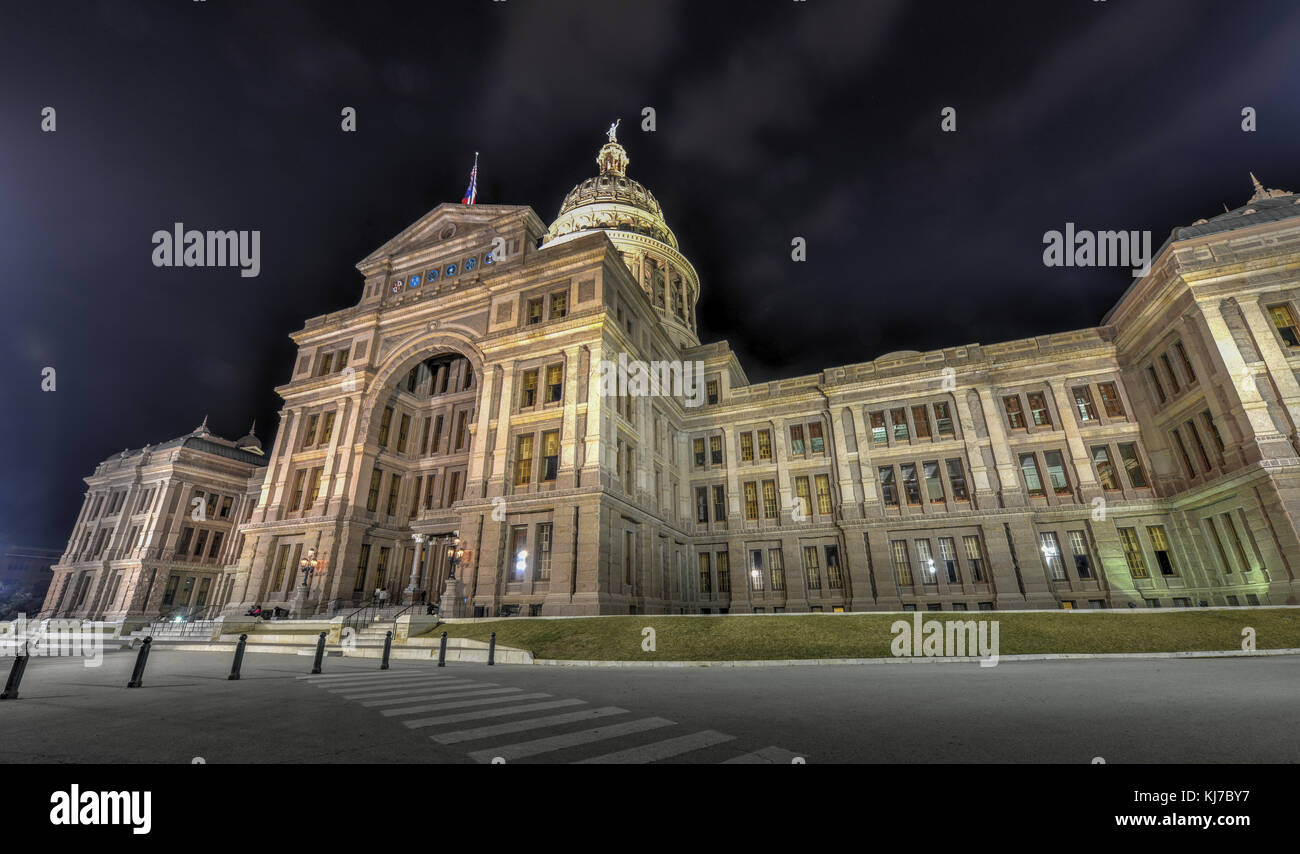The Texas State Capitol Building in downtown Austin at Night. Built in ...