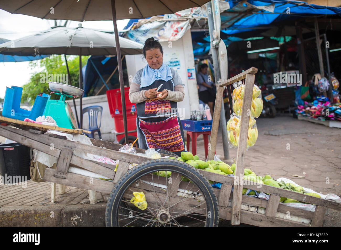 Lifestyle culture real people working hi-res stock photography and ...