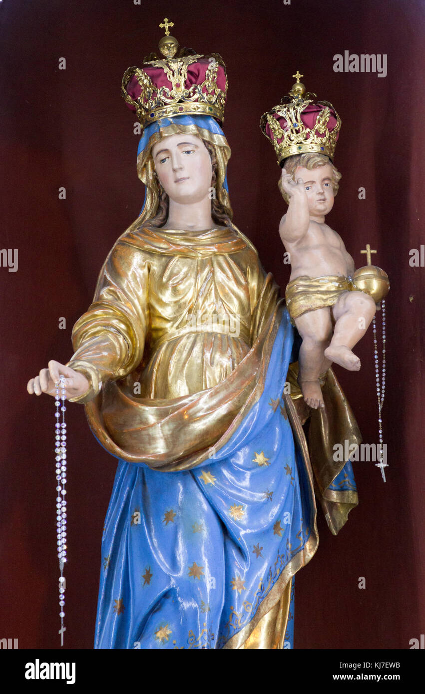 Baby jesus christ hi-res stock photography and images - Alamy