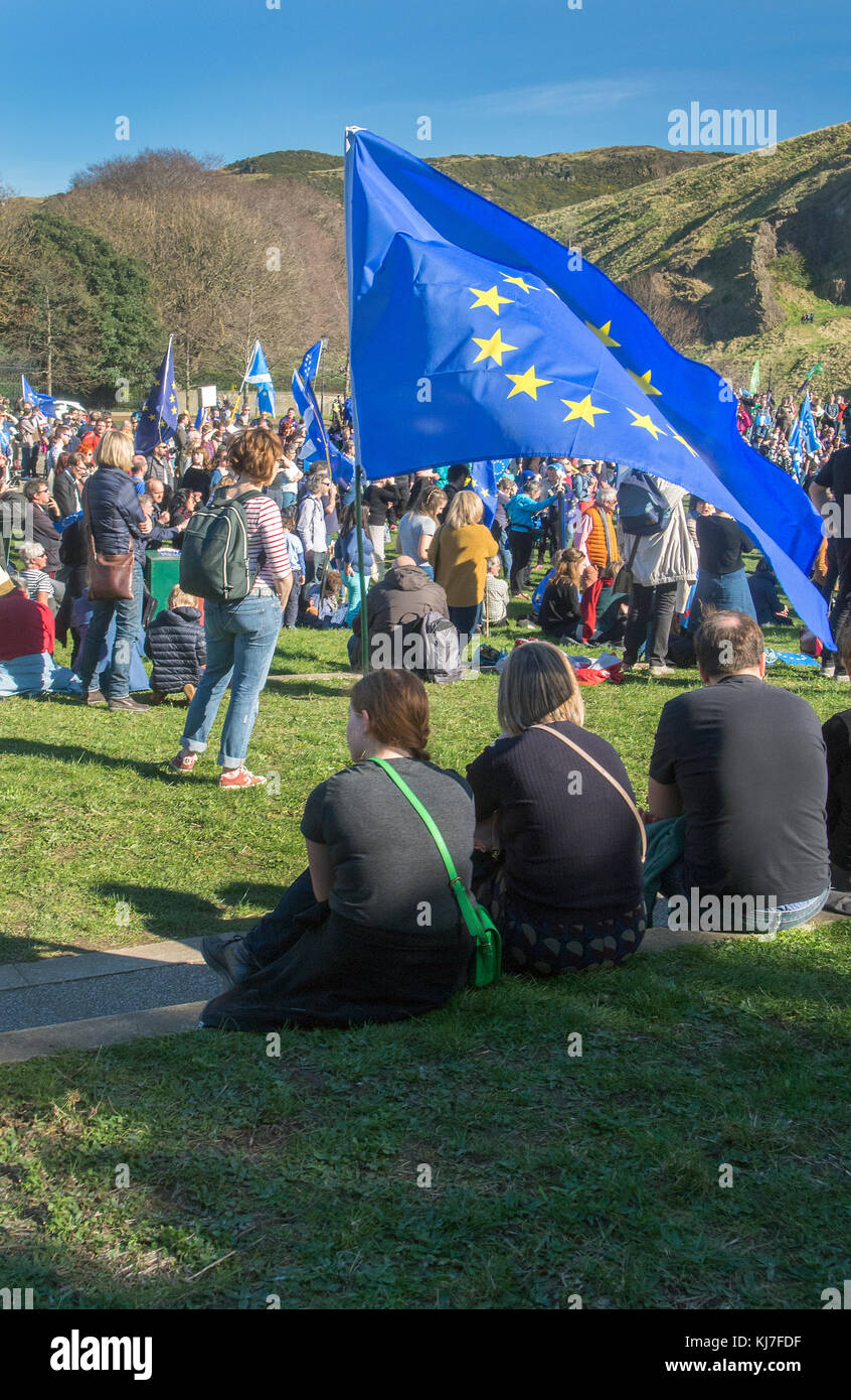Scottish mountain flag hi-res stock photography and images - Alamy