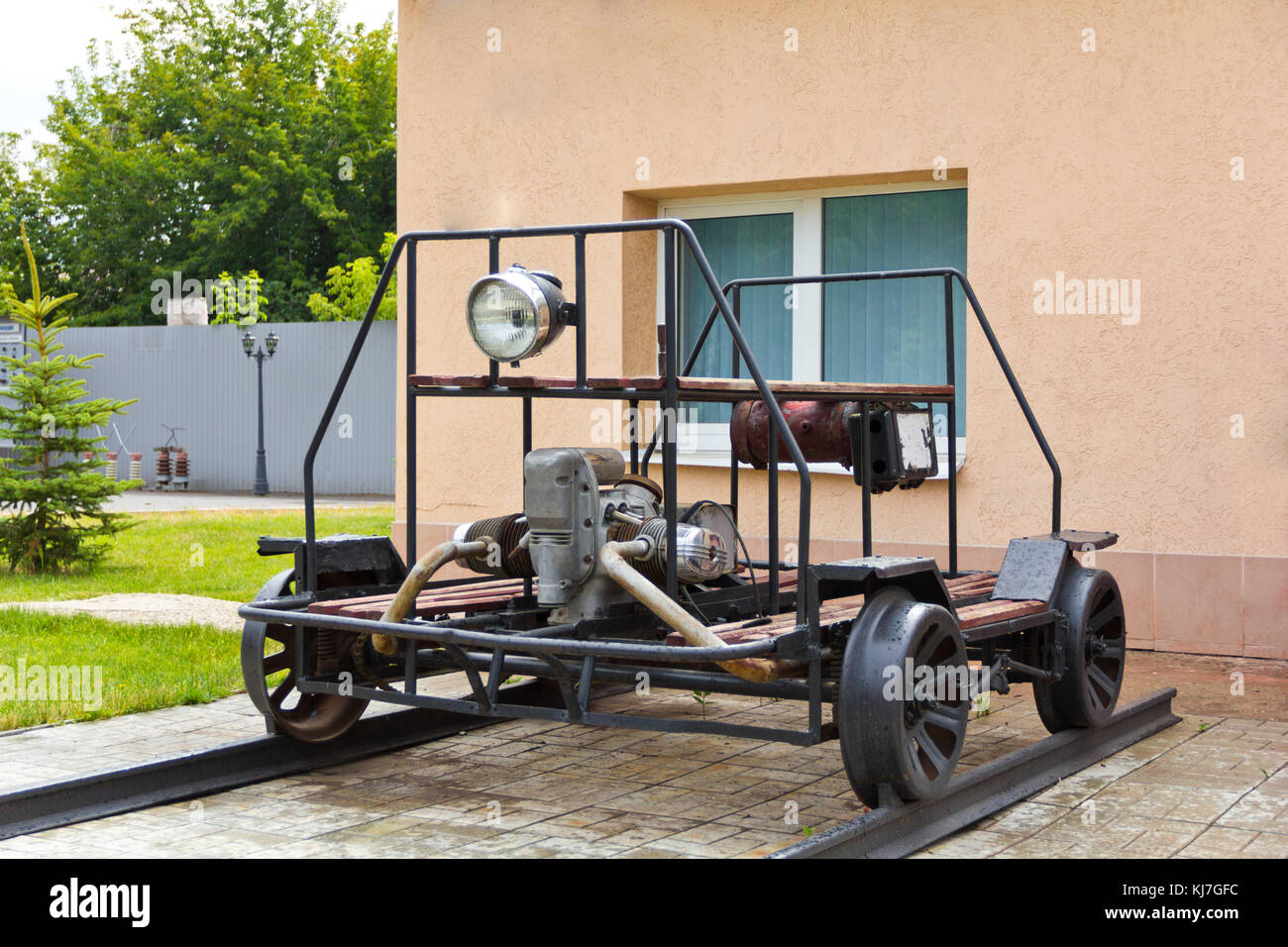 Handcar hi-res stock photography and images - Alamy
