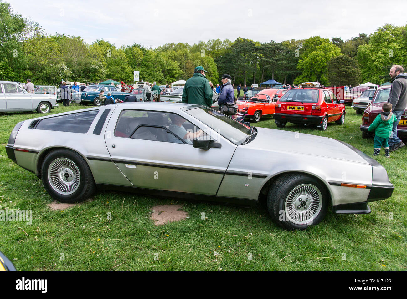 Delorean motor cars hi-res stock photography and images - Alamy