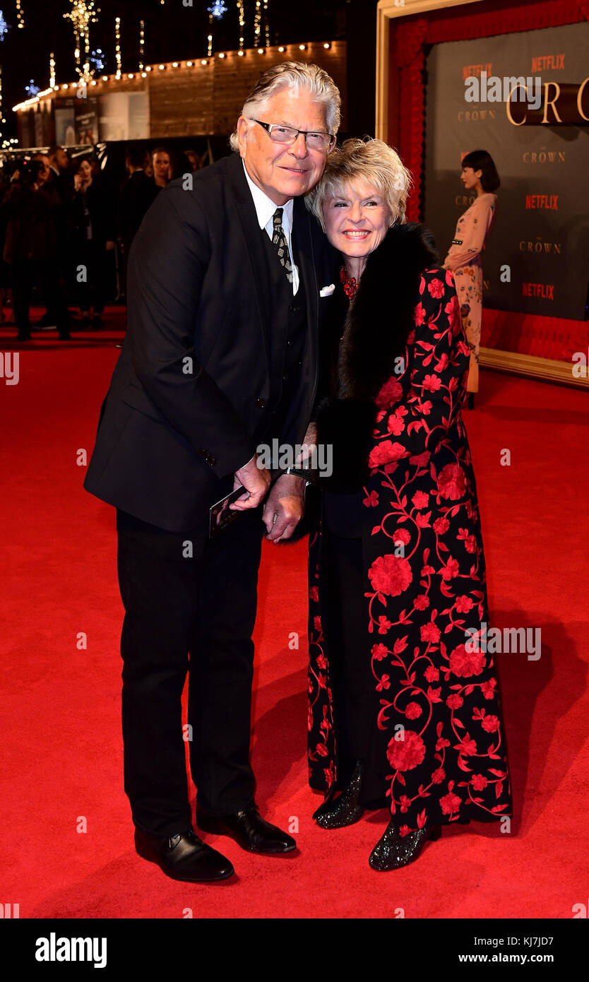 Gloria hunniford and stephen way hi-res stock photography and images ...