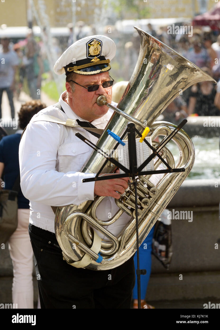 Trumpet and uniform hi-res stock photography and images - Alamy