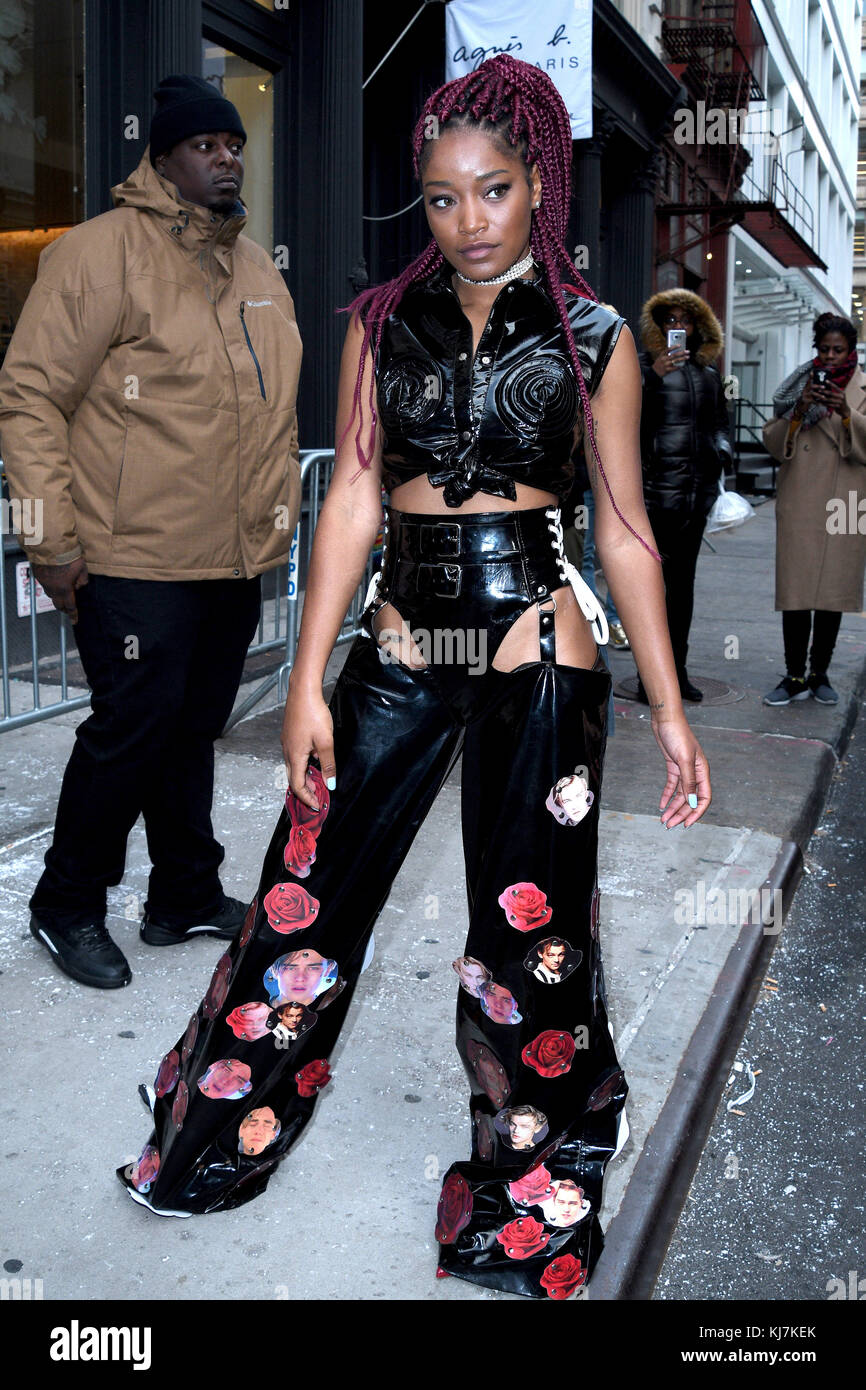 NEW YORK, NY - DECEMBER 16: Actress/Singer Keke Palmer went shopping in ...