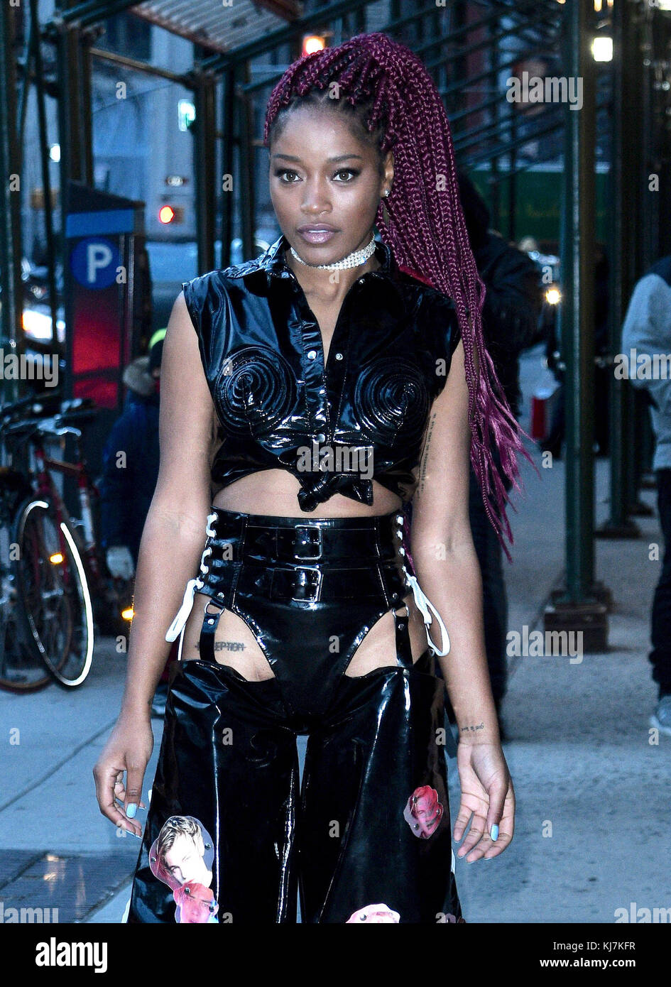 NEW YORK, NY - DECEMBER 16: Actress/Singer Keke Palmer went shopping in ...