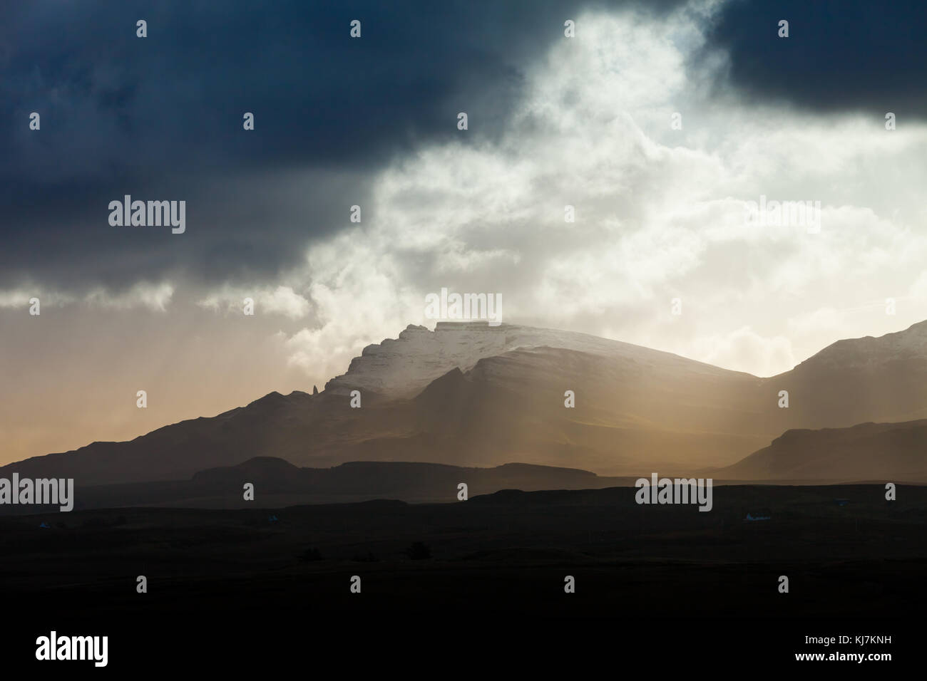 View of dramatic landscape of hills, Skye, Scotland UK Stock Photo - Alamy
