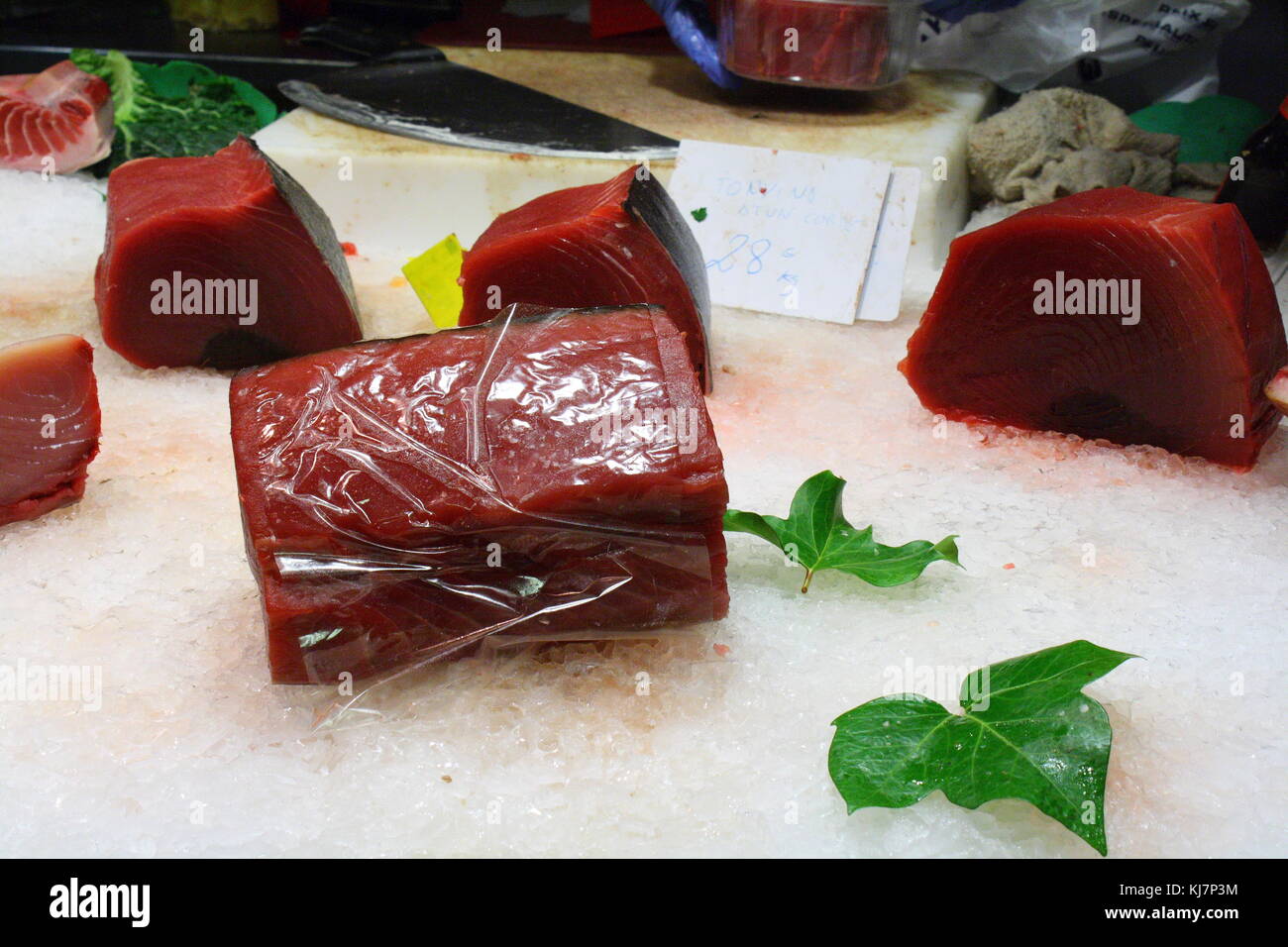 Red lean and fatty tuna fish meat for sale at the organic marine food ...