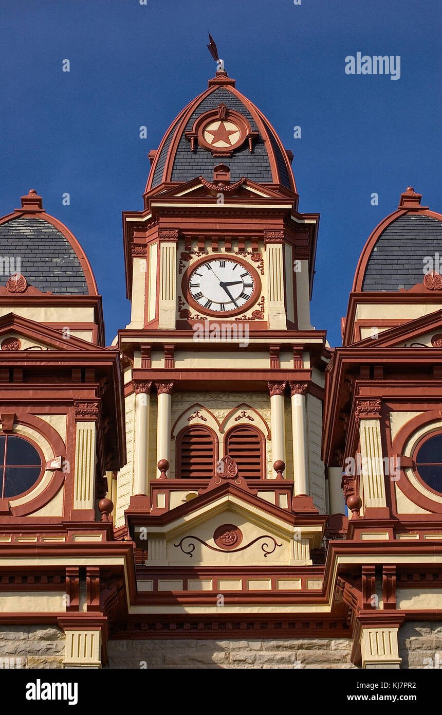 Courthouse official government building with clock and rock walls Stock ...