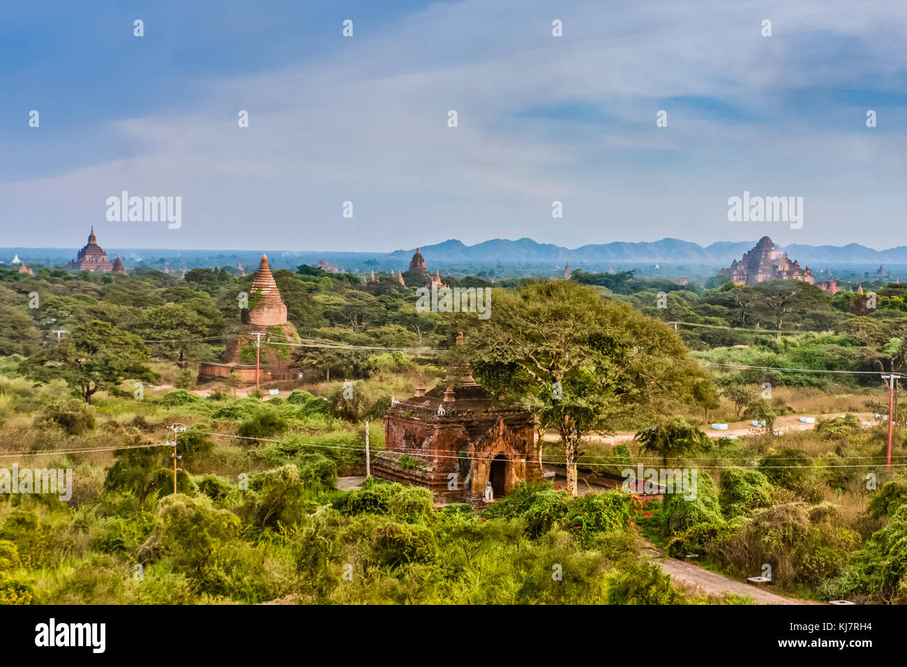 Buddhist sites myanmar hi-res stock photography and images - Alamy