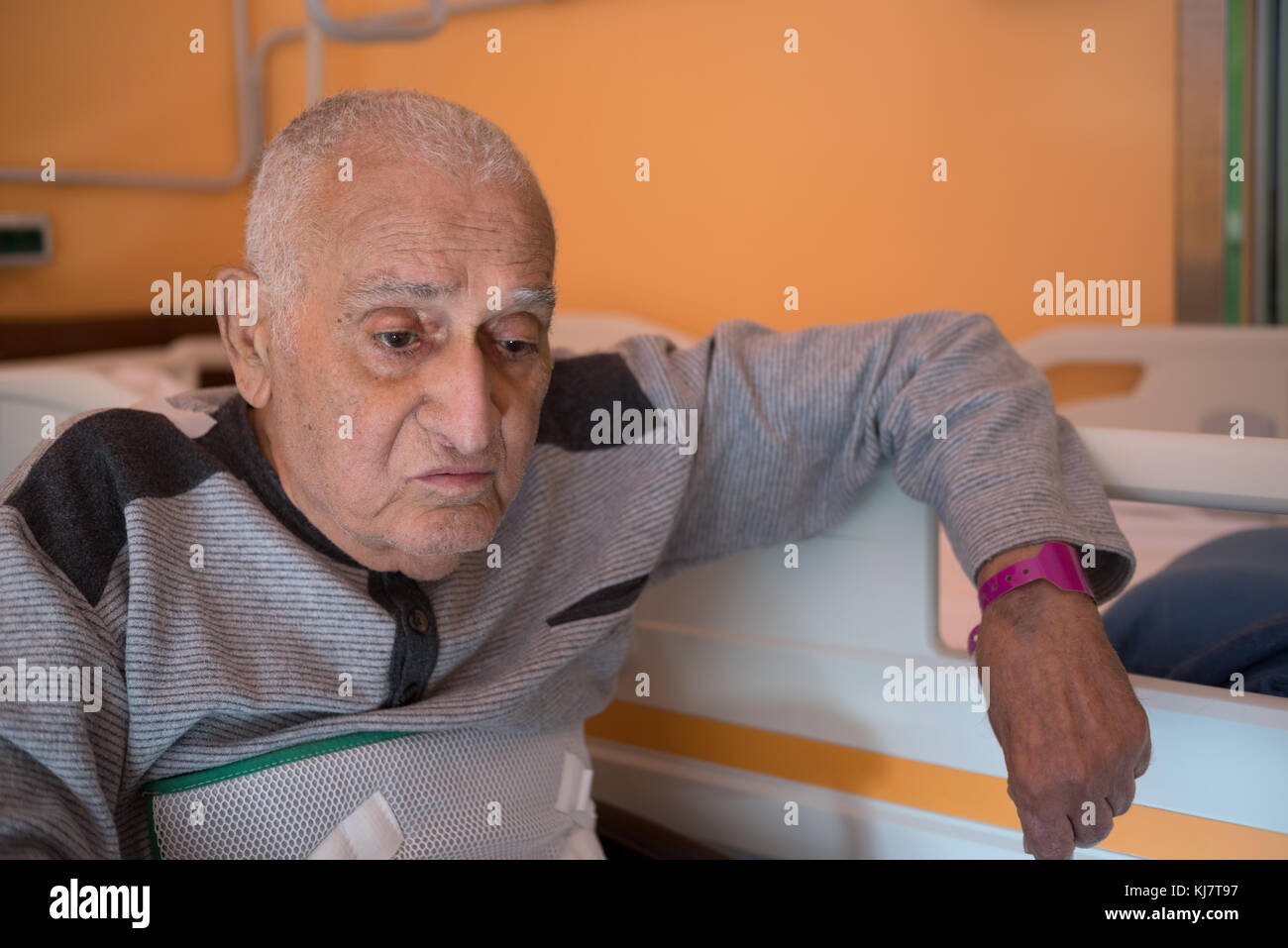 Patient wheelchair in hospital ward hi-res stock photography and images ...