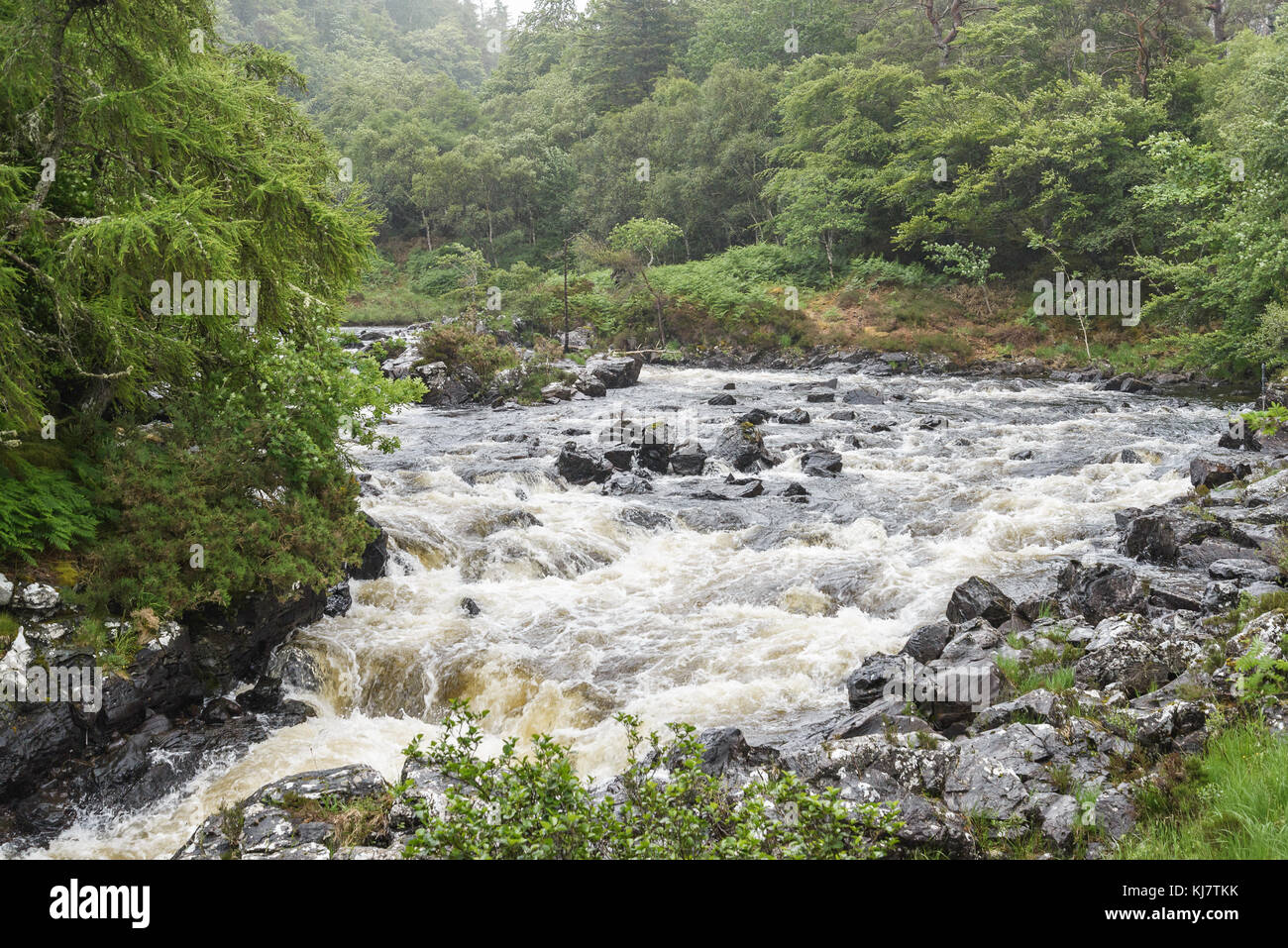 river inver at the mouth of loch Inver close to Lochinver village Stock ...
